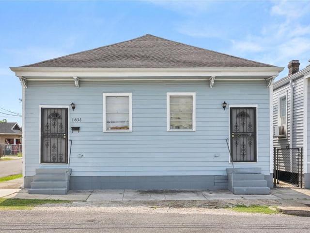1832 1 Old Prieur Street
