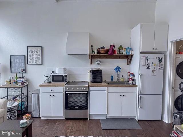1832 34 Callowhill St, Unit G, Philadelphia, PA 19130 | MLS #PAPH2610 | Compass