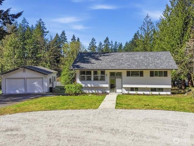 18330 SE 145th St, Renton, WA 98059