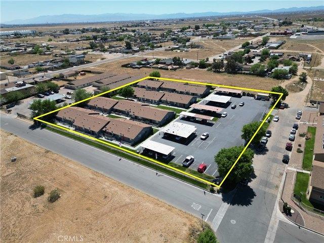18335 Montezuma St, Adelanto, CA 92301