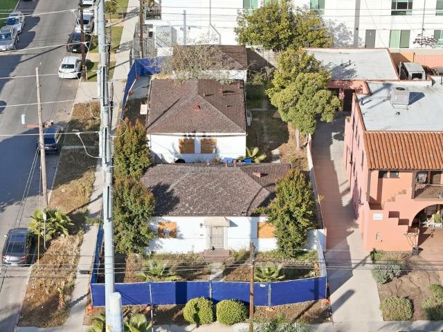 1833 Overland Ave, Los Angeles, CA 90025 | MLS #26796 | Compass