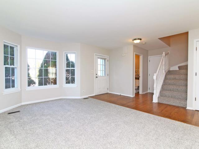 1833 Barnhill Dr, Mundelein, IL 60060 | Compass