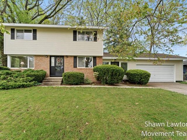 1833 Bonneville Dr, Muskegon, MI 49441