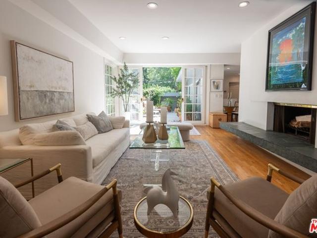 1833 Courtney Ave, Los Angeles, CA 90046