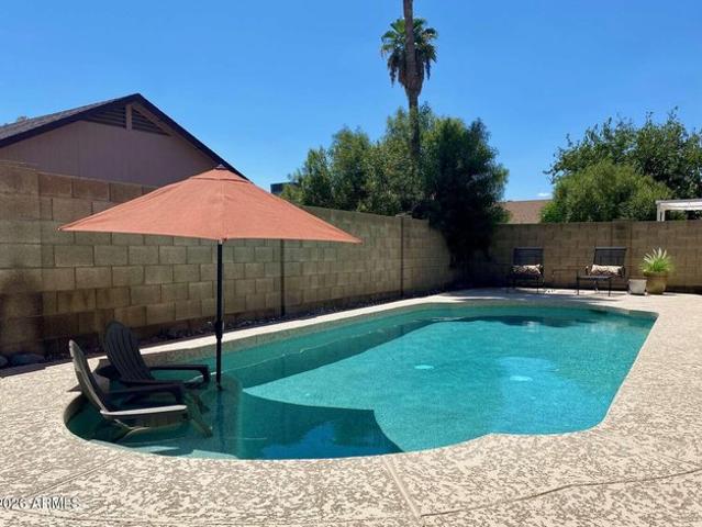 1833 E Bluefield Ave, Phoenix, AZ 85022