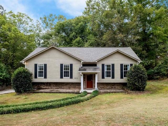 1833 Eastridge Dr, Birmingham, AL 35235