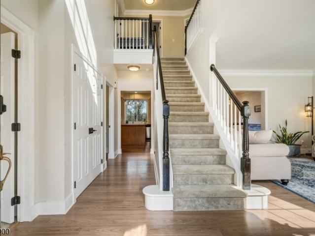 1833 Gary Road