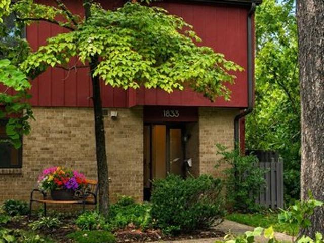 1833 Ivy Oak Sq Unit 49, Reston, VA 20190