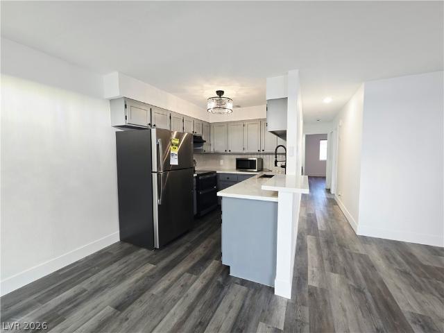 1833 Plum Court
