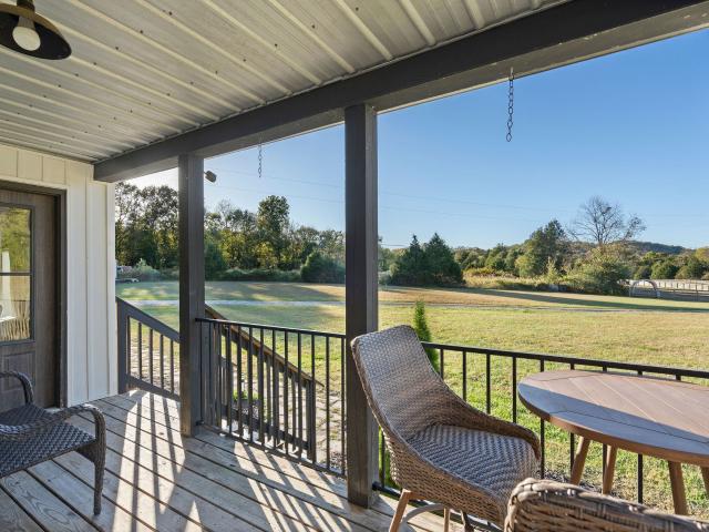 1833 Preacher Holt Rd