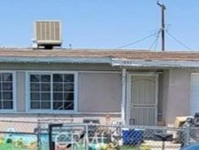 1833 Sunrise Rd, Barstow, CA 92311