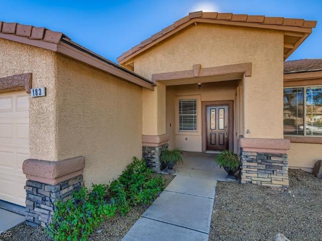 183 Apache Tear Court