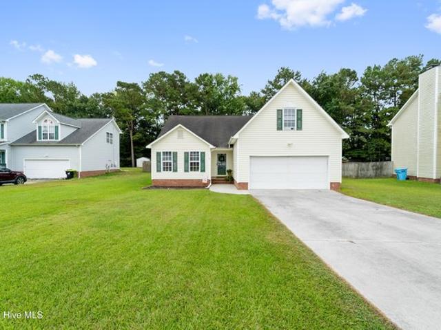 183 Bridlewood Dr, Jacksonville, NC 28540