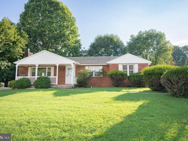 183 Elm St, Harpers Ferry, WV 25425