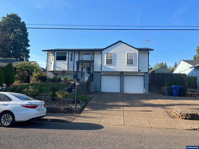 183 Holder Ln SE, Salem, OR 97306