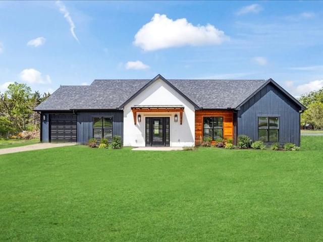 183 Jack Harris Ln, Pottsboro, TX 75076