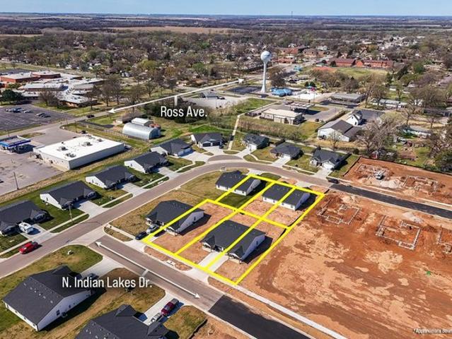 183 N Indian Lakes Dr, Clearwater, KS 67147