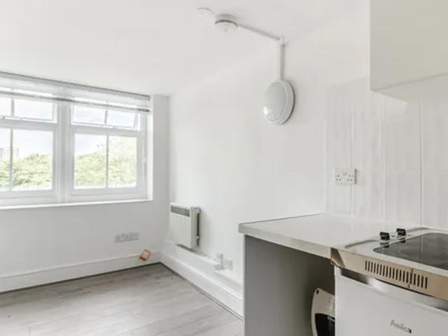 183 Shillington Old School, London, SW11 2TB, United Kingdom | 1 bed apartment for rent #166103978 | Rentberry