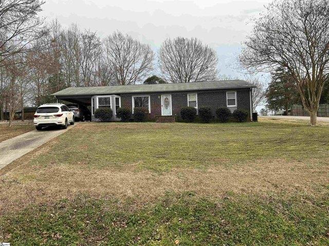 183 Randall Dr, Clinton, SC 29325