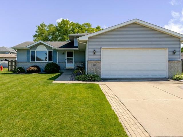 183 W 128th Ave, Crown Point, IN 46307