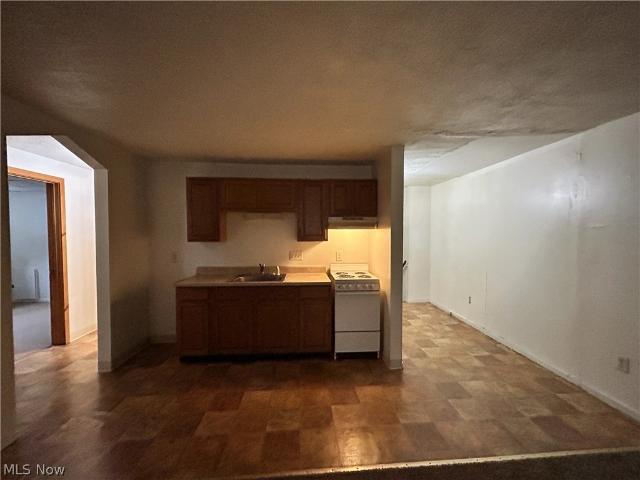 183 Woodmont Avenue 2