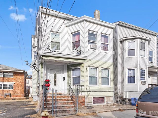 183 Walnut Street