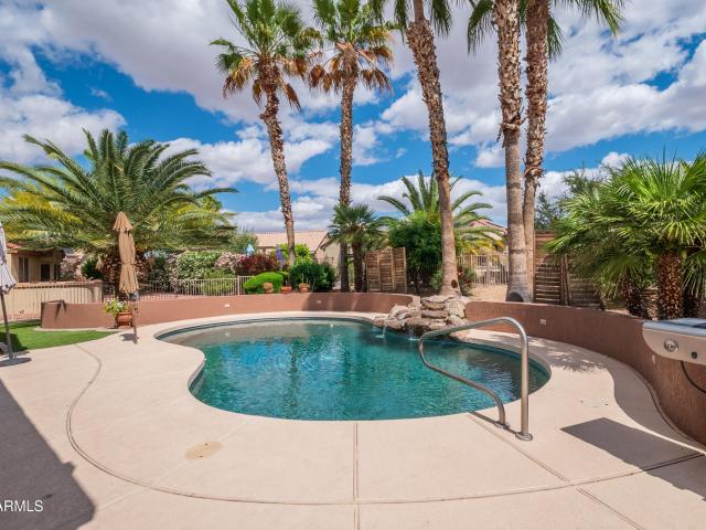 18443 N Borgata Drive