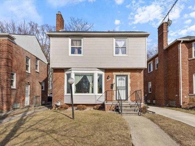 18446 Hartwell St, Detroit, MI 48235