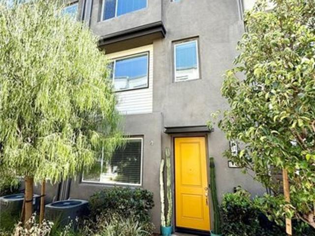18449 W Mural Pl, Northridge, CA 91325