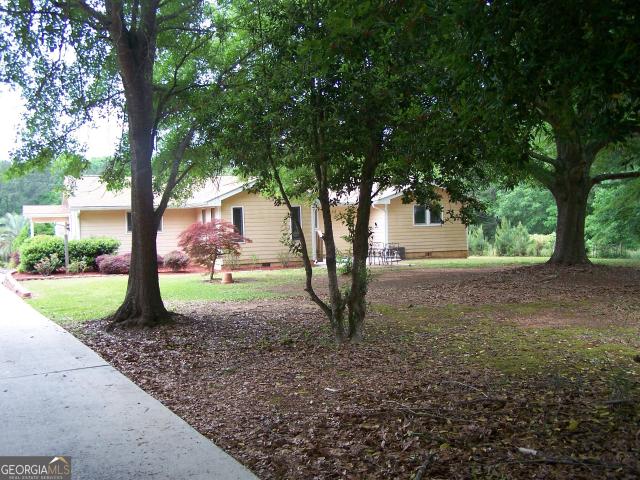 1844 peeksville road