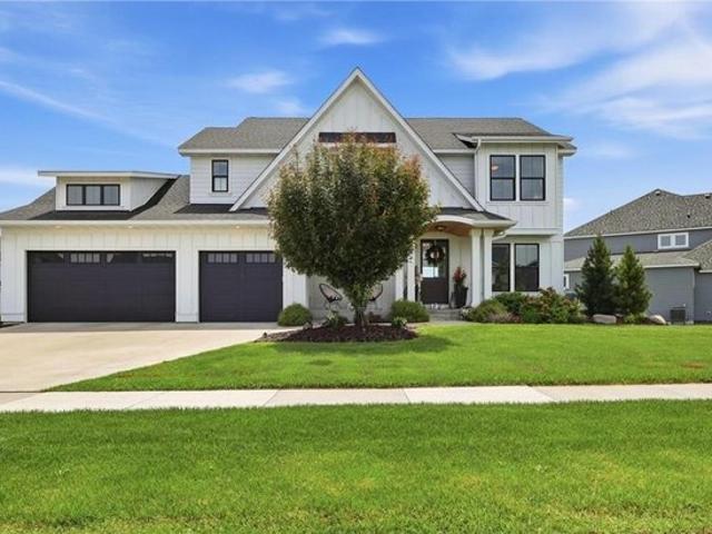 1844 th Pl N, Maple Grove, MN 55311