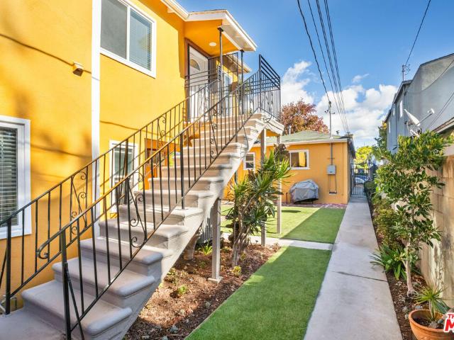1844 18th St, Unit B, Santa Monica, CA 90404 | Compass