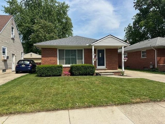 18450 Olympia, Redford, MI 48240