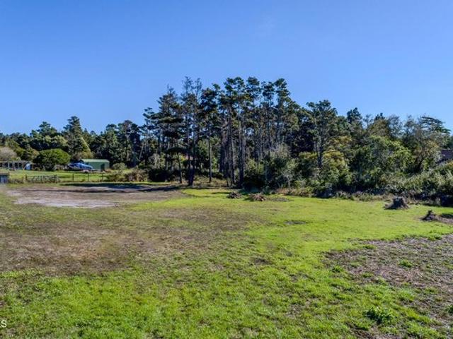 18451 CA 1, Fort Bragg, CA 95437