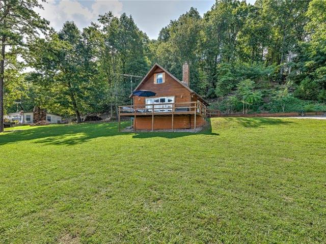 18457 Coppermine Rd, Rogers, AR 72756