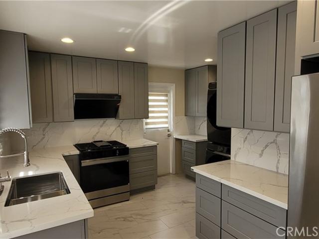 1845 N Santa Anita A