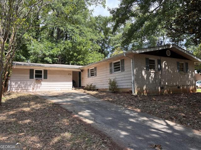 1845 Delphine Drive
