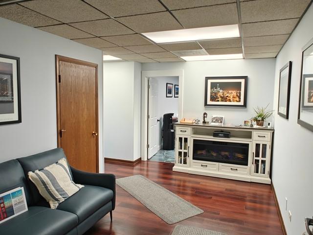 1845 E Rand Road # L111