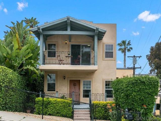 1845 Titus St, San Diego, CA 92110