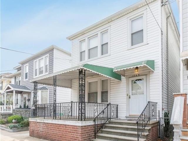 1845 Tomlinson Ave, Bronx, NY 10461