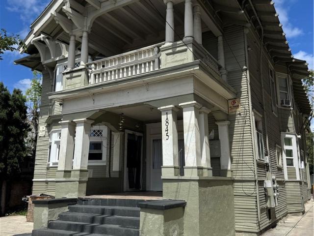 1845 W 12th