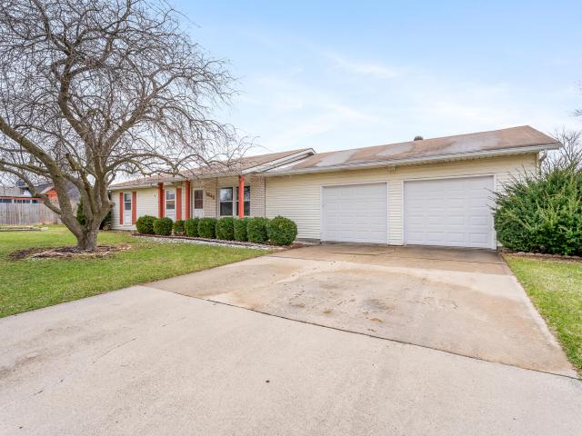 1845 W 99th Pl, Crown Point, IN 46307 | Compass