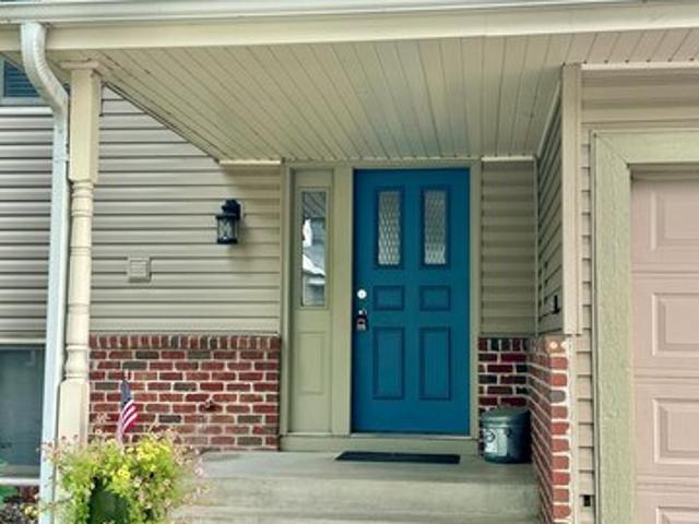 18462 Creeks Bend Dr Unit 14, Minnetonka, MN 55345
