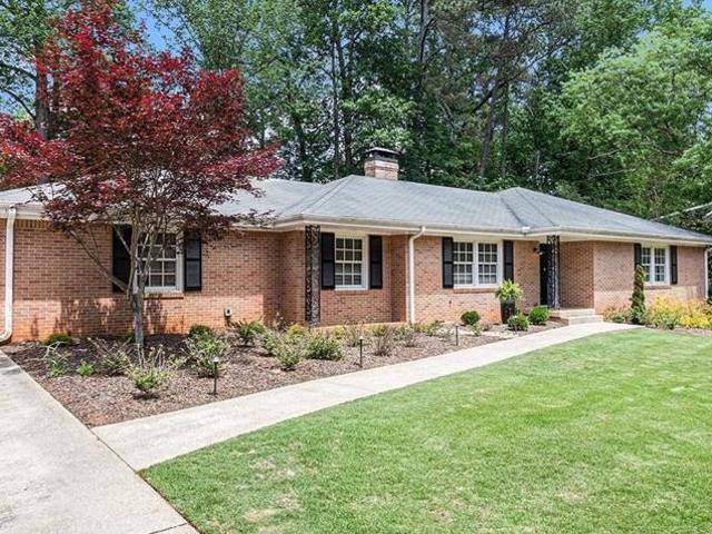 1846 Chancery Ln, Atlanta, GA 30341