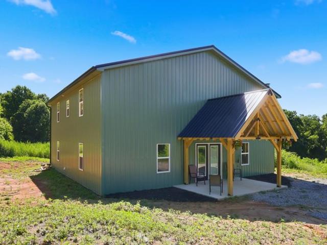 1846 Cream Ridge Rd, Junction City, KY 40440
