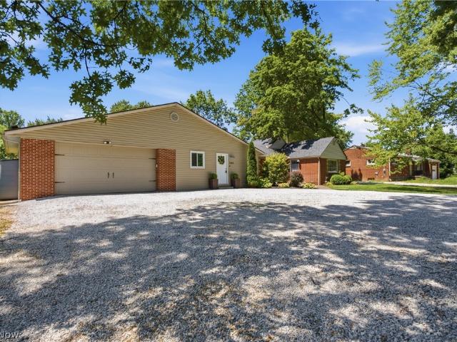 1846 Edwards Drive