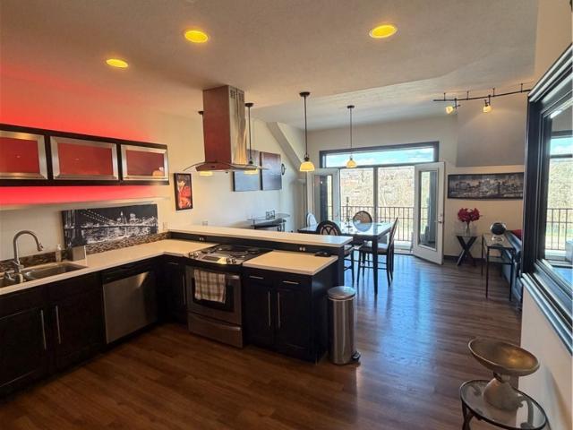 1846 Front Street 408