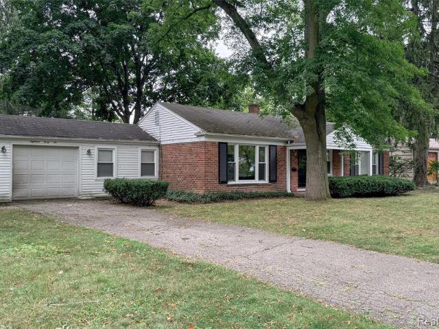 1846 pembroke road