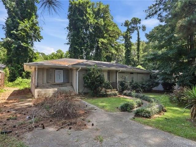 1846 Shamrock Dr, Decatur, GA 30032