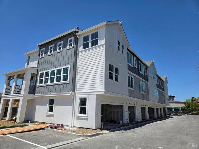 18477 Azul Ln, Morgan Hill, CA 95037